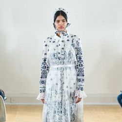 Leith Clark - Fashion Editor/Stylist Profile - Photos & latest news