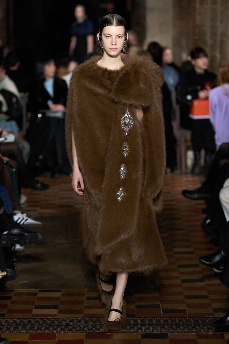 Simone Rocha F/W 24 Show (Simone Rocha)