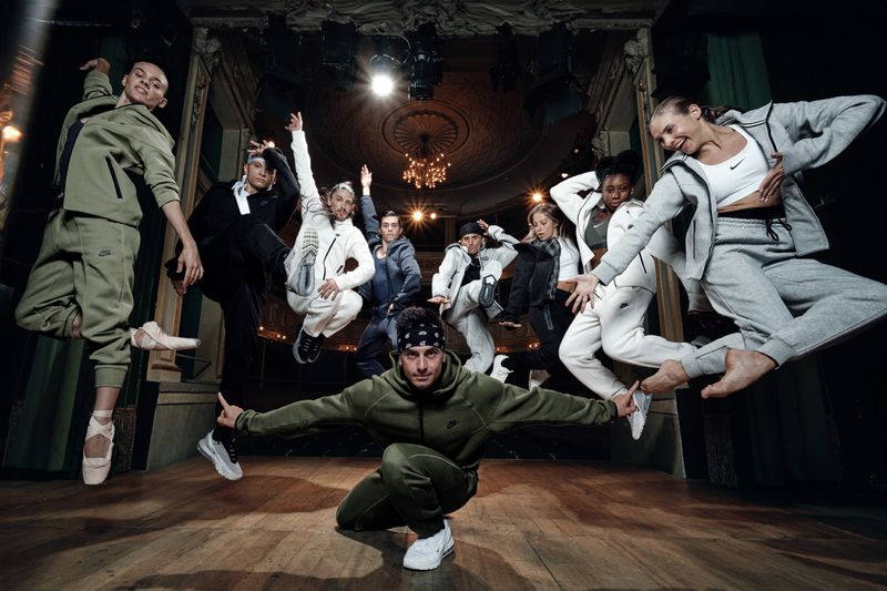 NIKE TECH - Break Dance Rule (Nike)