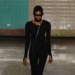 Esther Samuel - Model Profile - Photos & latest news