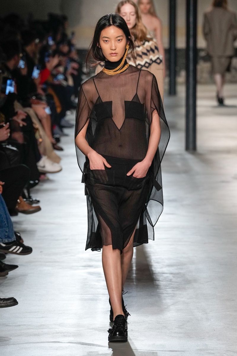 No. 21 F/W 24 Show (N21)