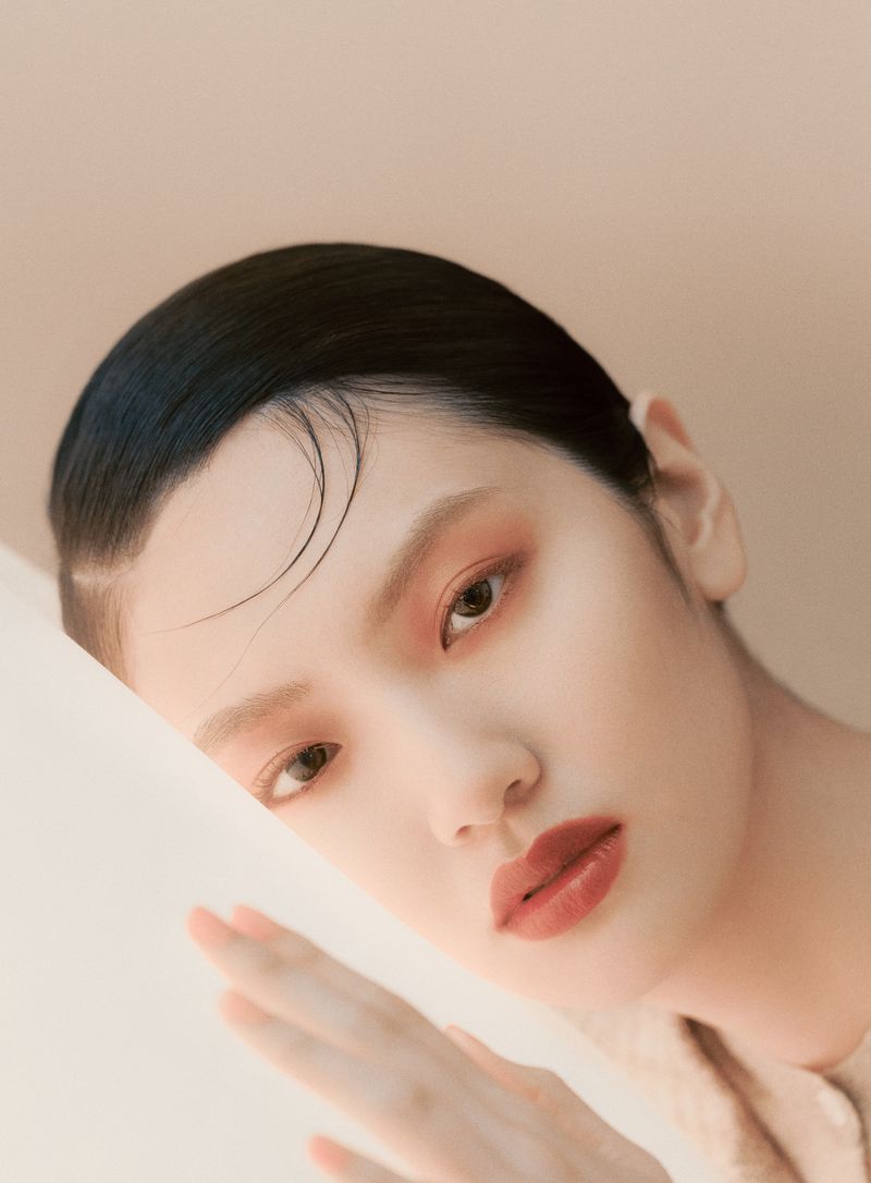 peach fuzz by zhang ahuei (Vogue Taiwan)