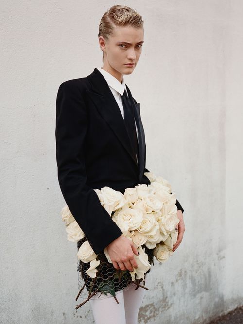 London Scully - Model Profile - Photos & latest news