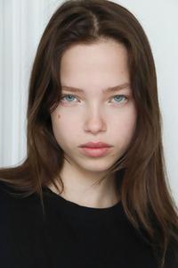 Mirte Rooze - Model Profile - Photos & latest news