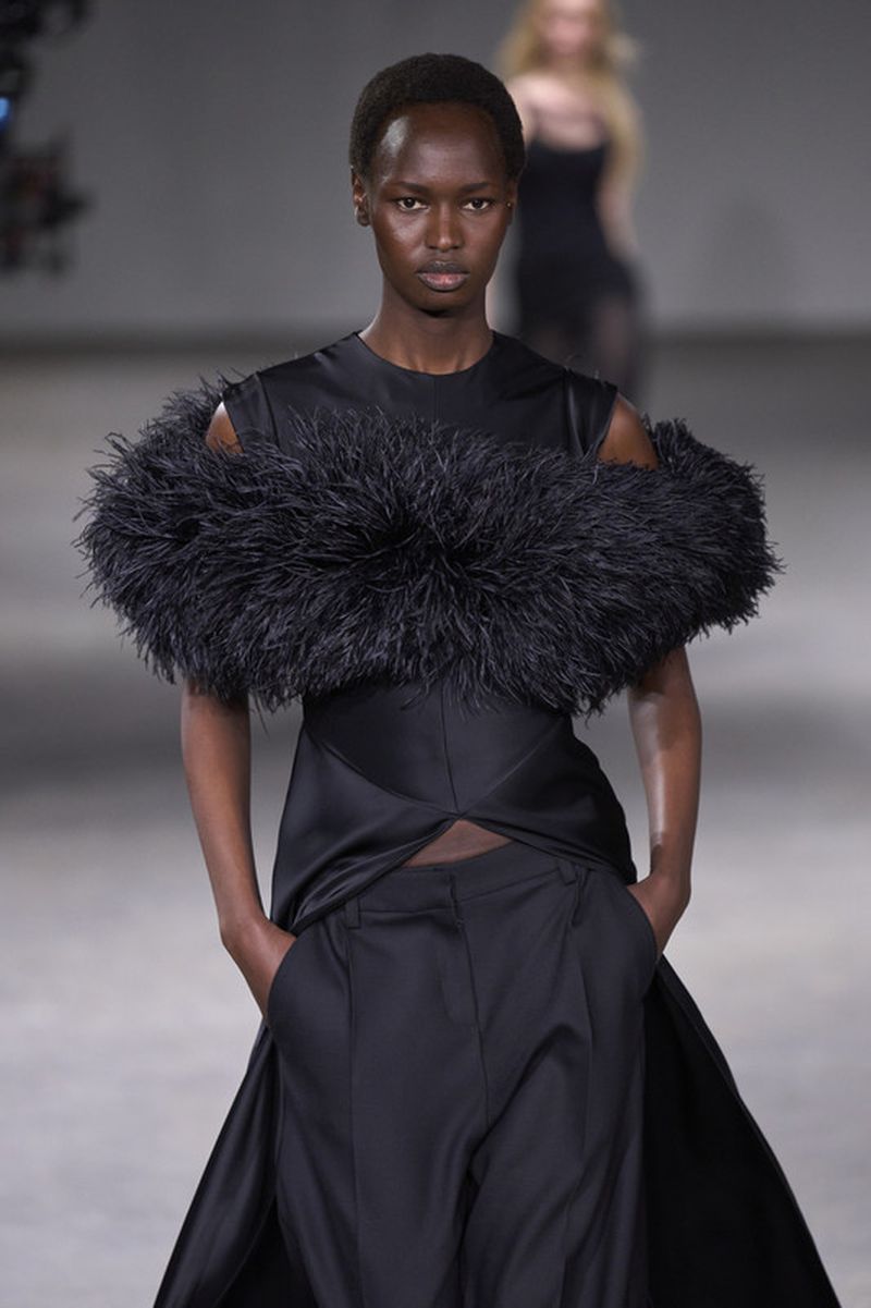 David Koma F/W 24 Show (David Koma)
