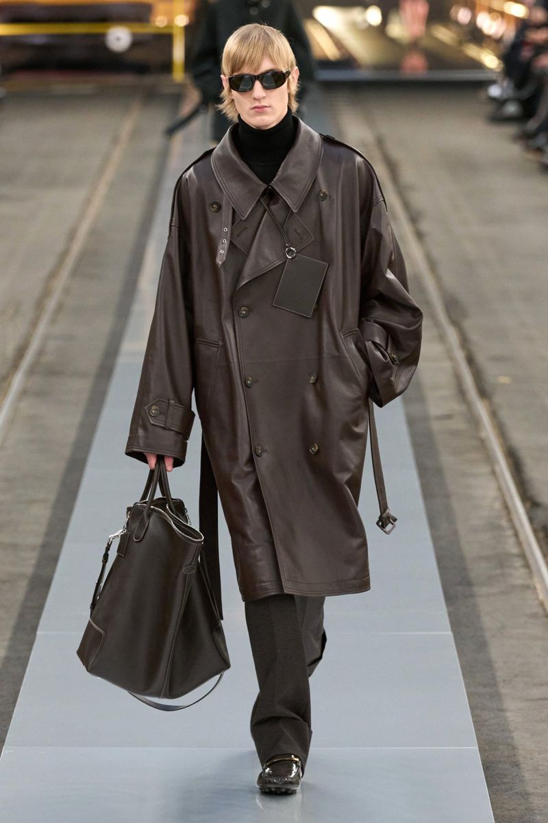 Tod's F/W 2024 Show (Tod's)