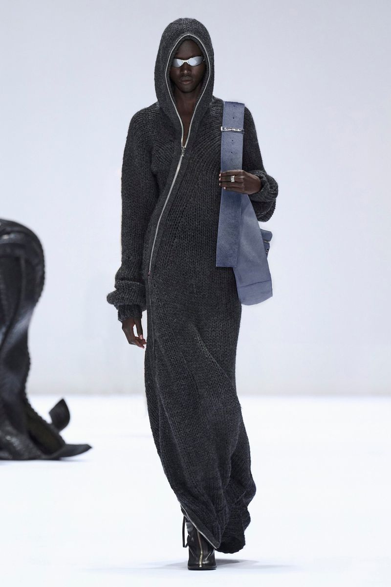 Acne Studios F/W 24 Show (Acne Studios)