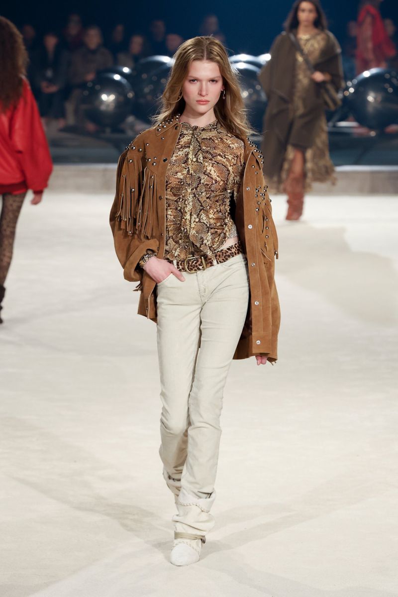 Isabel Marant F/W 24 Show (Isabel Marant)