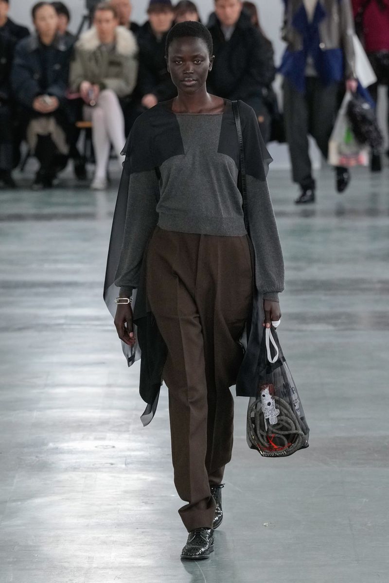 Undercover F/W 24 Show (Undercover)