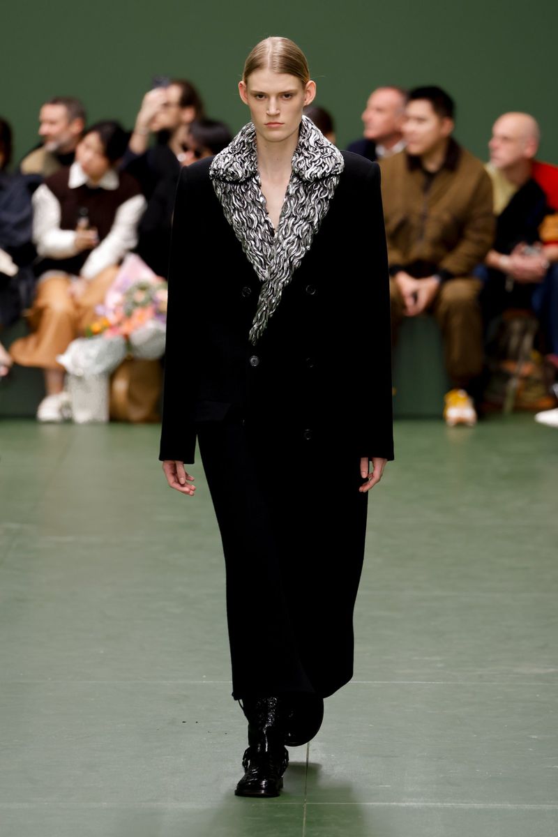 Loewe F/W 24 Show (Loewe)