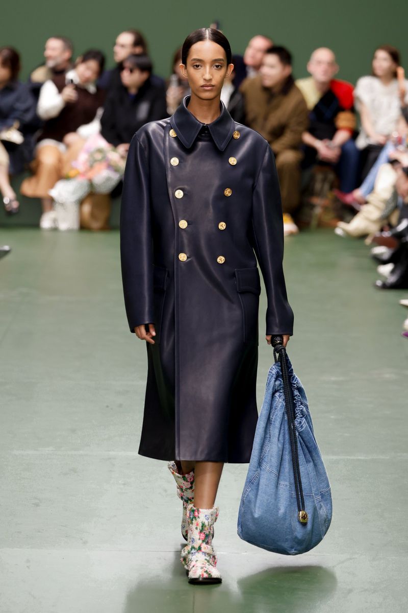Loewe F/W 24 Show (Loewe)