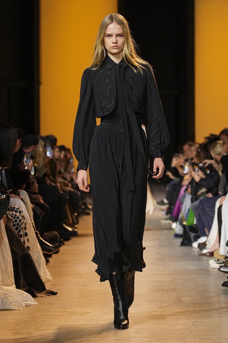 Elie Saab F/W 24 Show (Elie Saab)