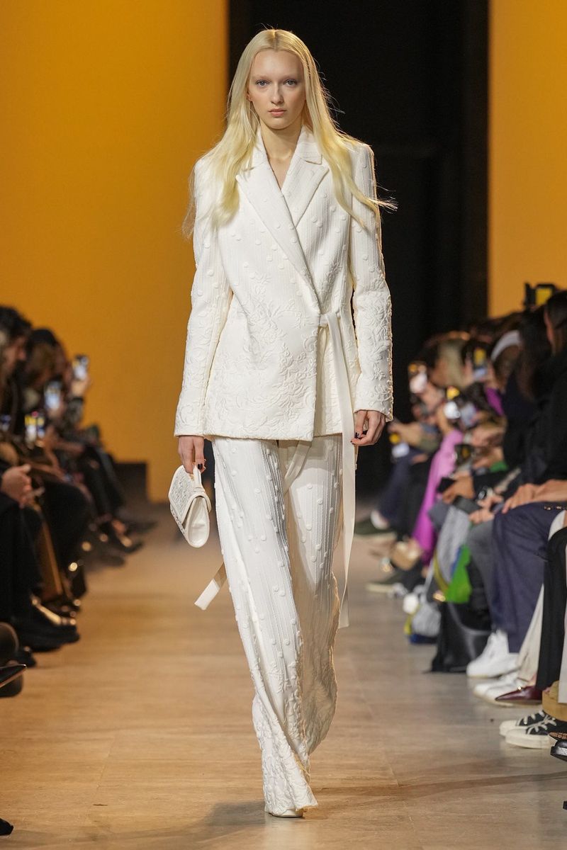 Elie Saab F/W 24 Show (Elie Saab)