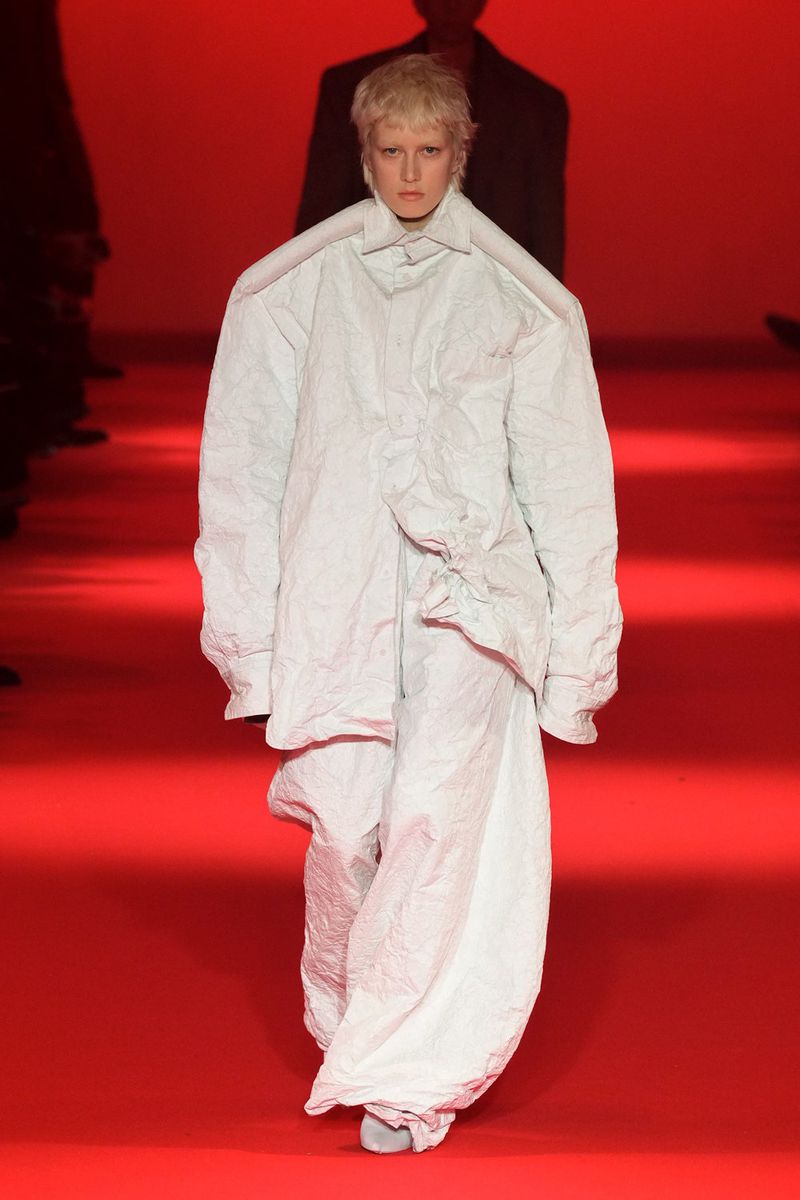 Vetements F/W 24 Show (Vetements)