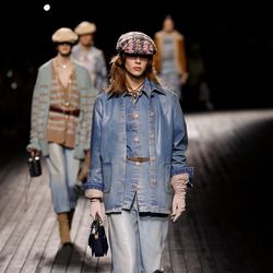 Anouk Smits - Model Profile - Photos & latest news