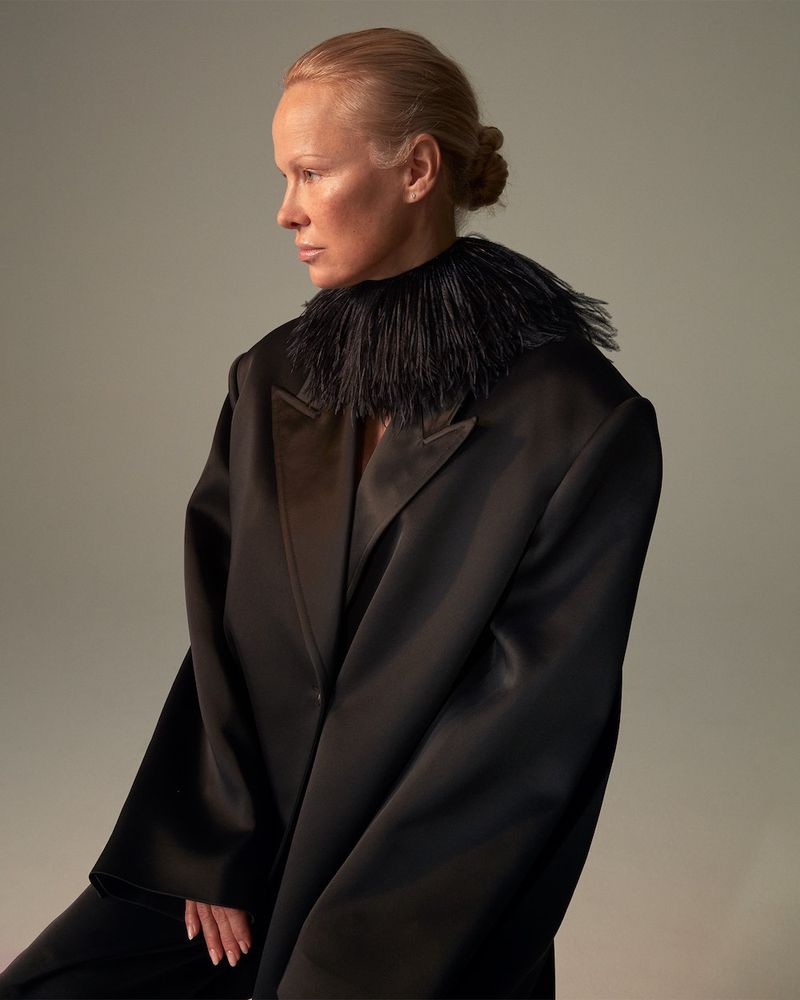 Pamela Anderson (CR Fashion Book)