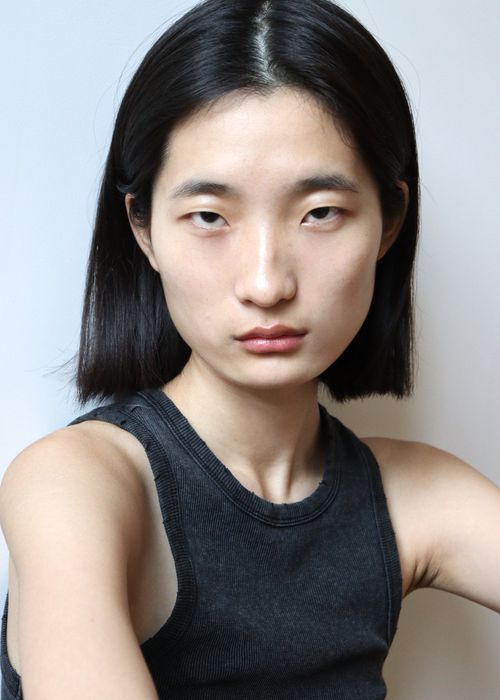 Xinjun Yang - Model Profile - Photos & latest news
