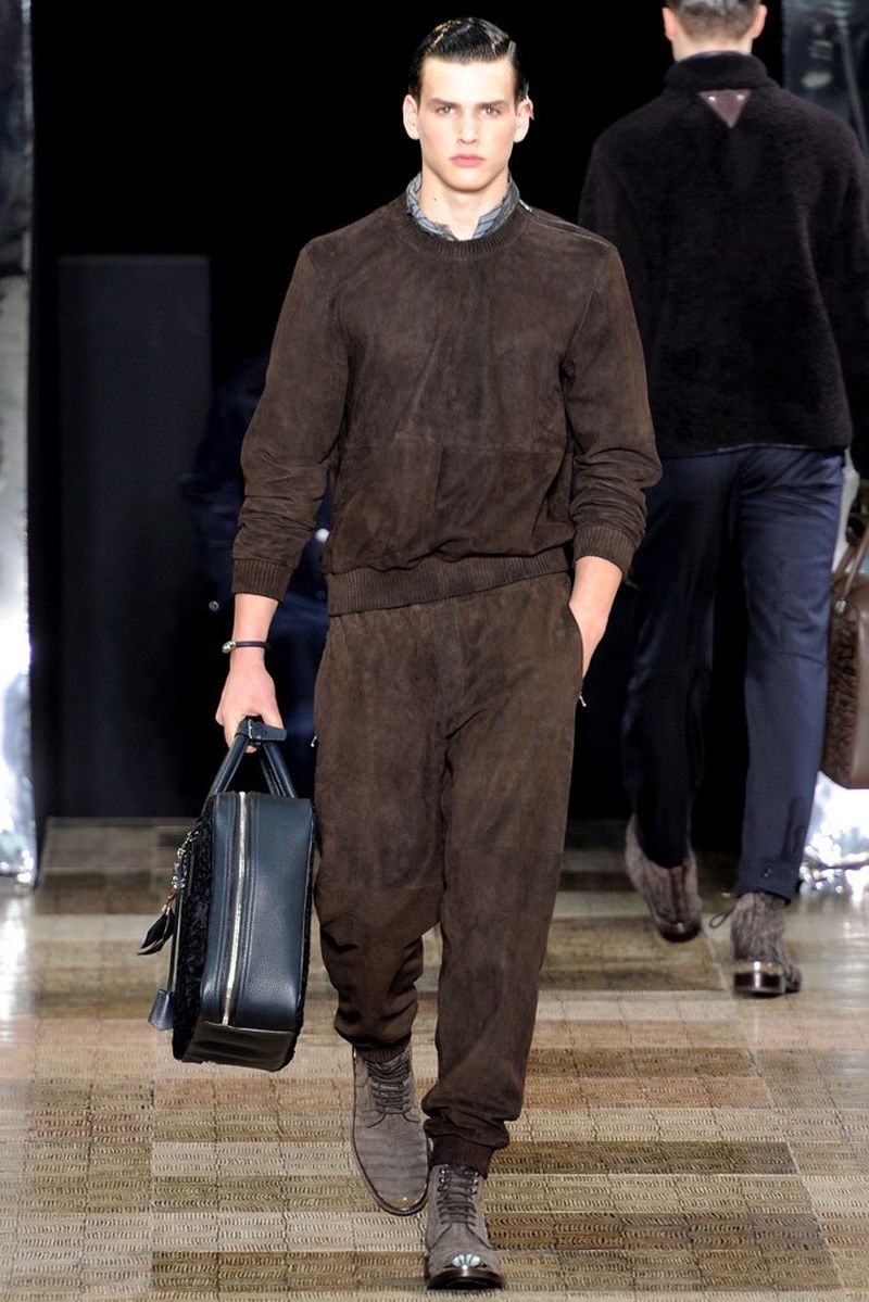 Louis Vuitton Men F/W 12 Show (exclusives Joel opened, Niklas closed ...