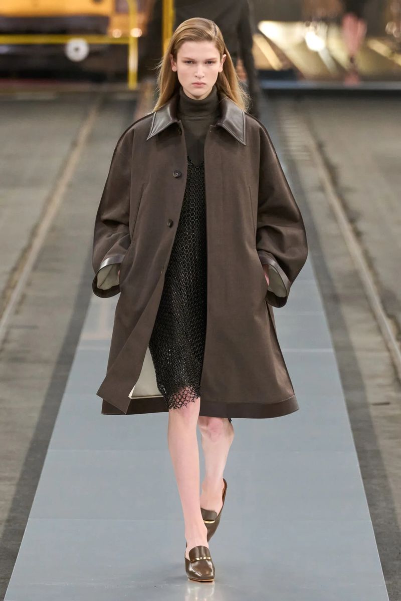 Tod's F/W 2024 Show (Tod's)