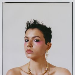 Sarah Gore Reeves - Fashion Editor/Stylist Profile - Photos & latest news