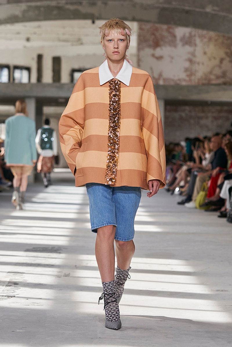 Dries Van Noten S/S 24 Show (Dries Van Noten)