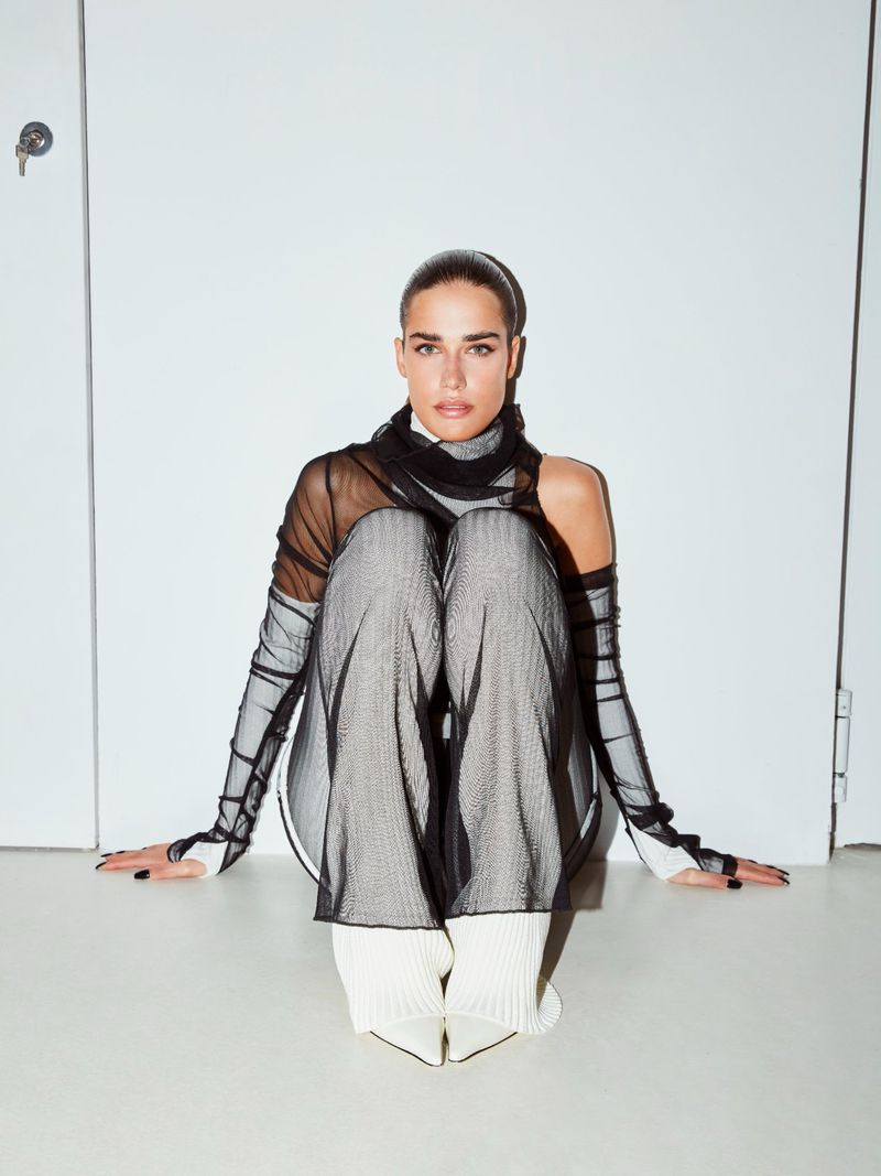 Clara (L'Officiel Italia)