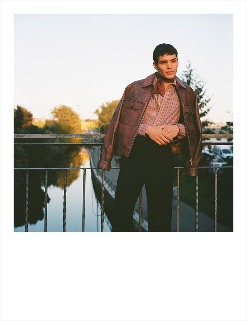 Gentleman Biker Photo by Riccardo Montanari (MMScene)