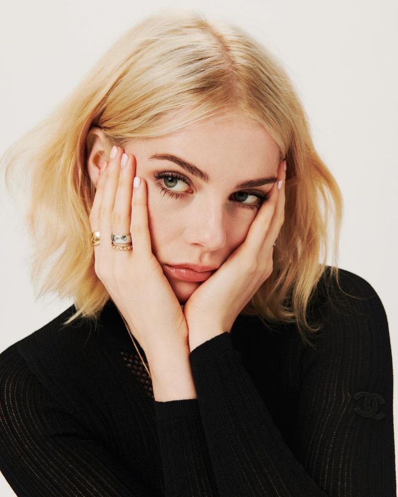 Lucy (The Laterals)