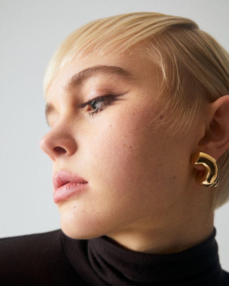 LETS PLAY by Thanh Nguyen (Elle Czech Republic)