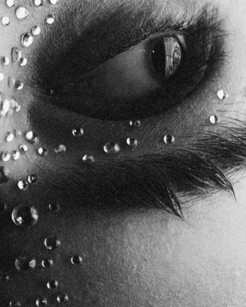 Night fare (JON Magazine)