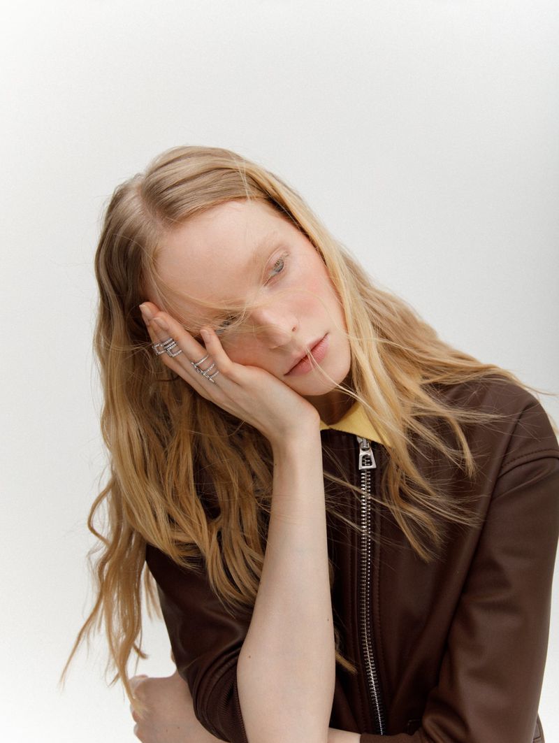 Bed rest by Photographer Anastasia Buzova (Marie Claire Russia)