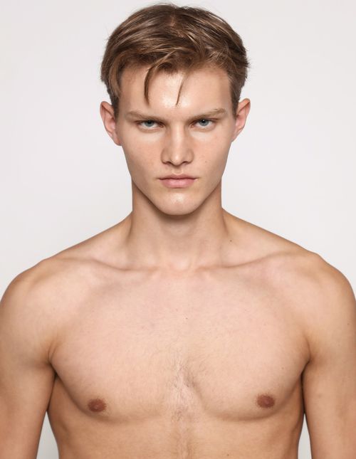 Hendrik Wolkewitz - Model Profile - Photos & latest news