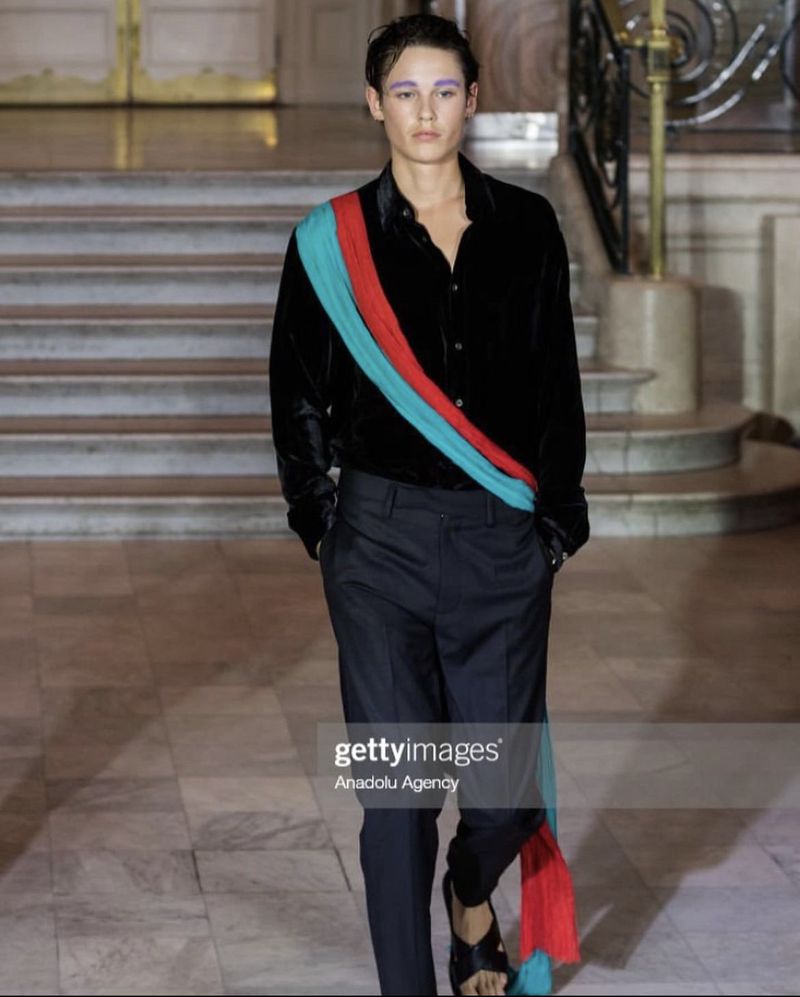 Tran Hung And Mishus S/S 23 Show (Various Shows)