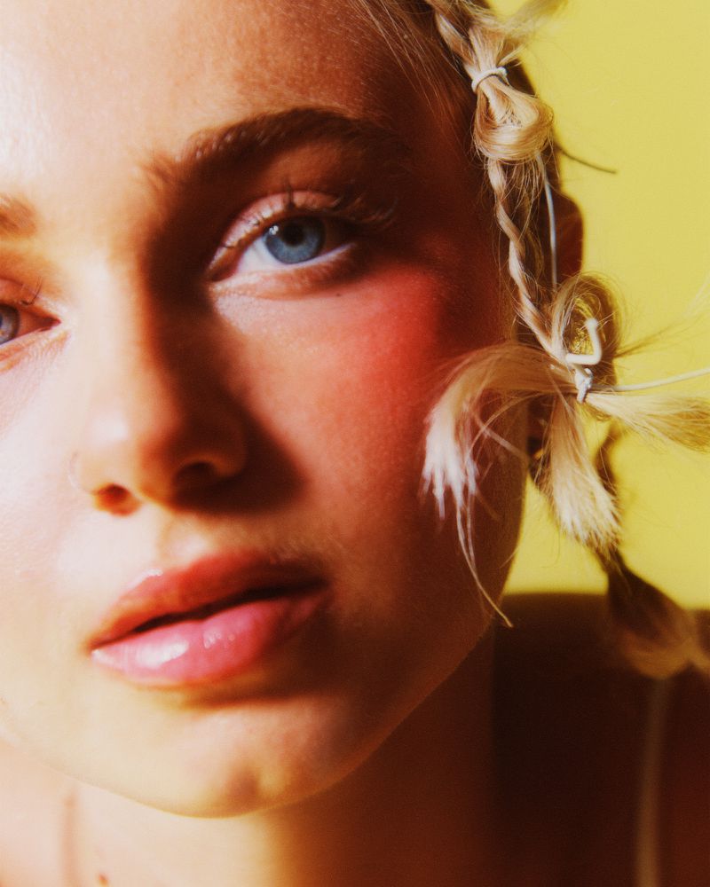 Claire Rosinkranz (Clash Magazine)