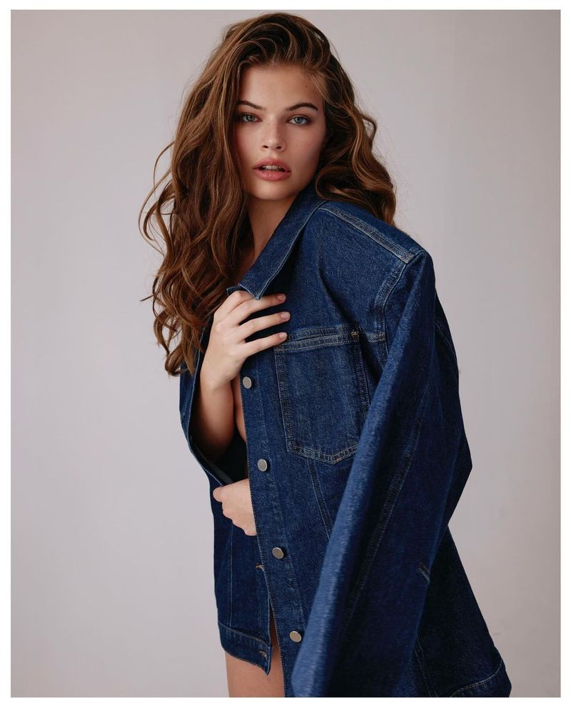 Rachel Connor (Portrait)