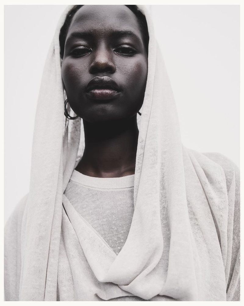 Massimo Dutti S/S 24 by Sara Moràn (Massimo Dutti)