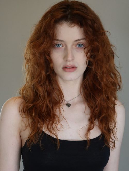 Belle Pierson - Model Profile - Photos & latest news