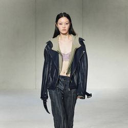 Li Linzi - Model Profile - Photos & latest news