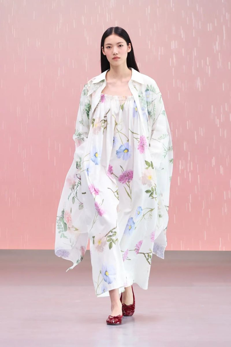 Erdos S/S 24 Show Shanghai (Erdos)