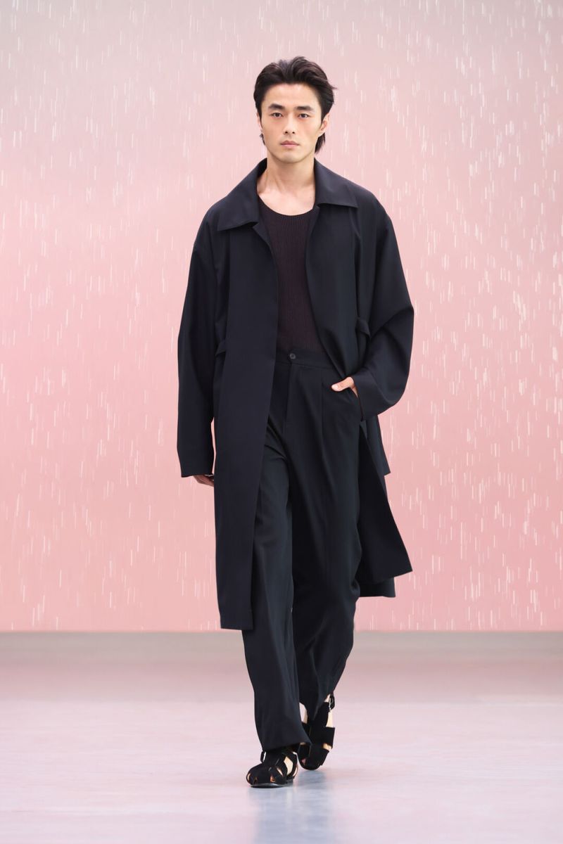 Erdos S/S 24 Show Shanghai (Erdos)