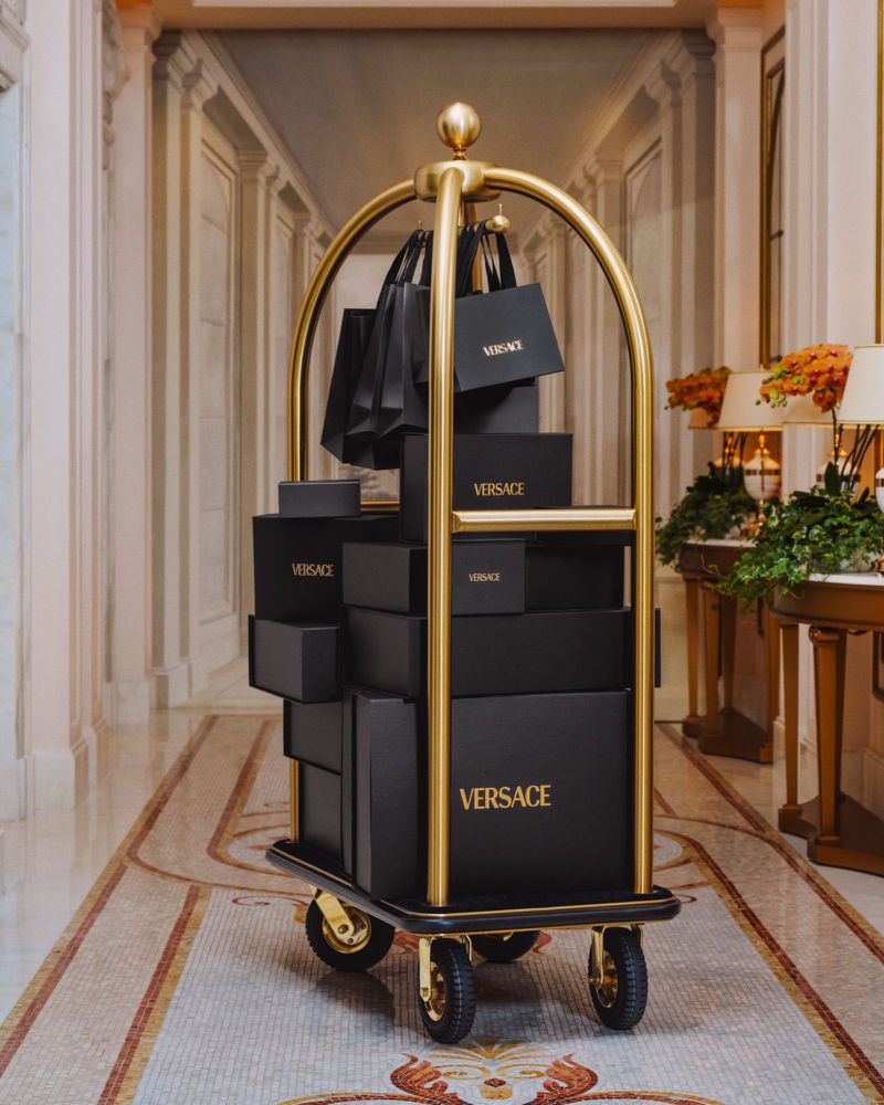 Versace Palazzo Macau Photography by Yan Yufeng (Versace)