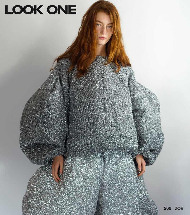 LOOK 262 ZOE (LOOK ONE)