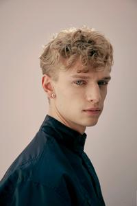 Peter Dupont - Model Profile - Photos & latest news