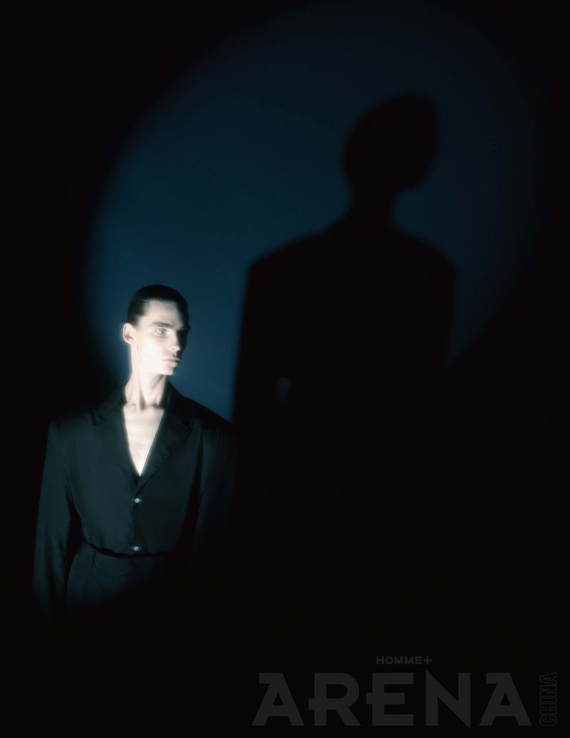 Mr. Mystery (Arena Homme + China)