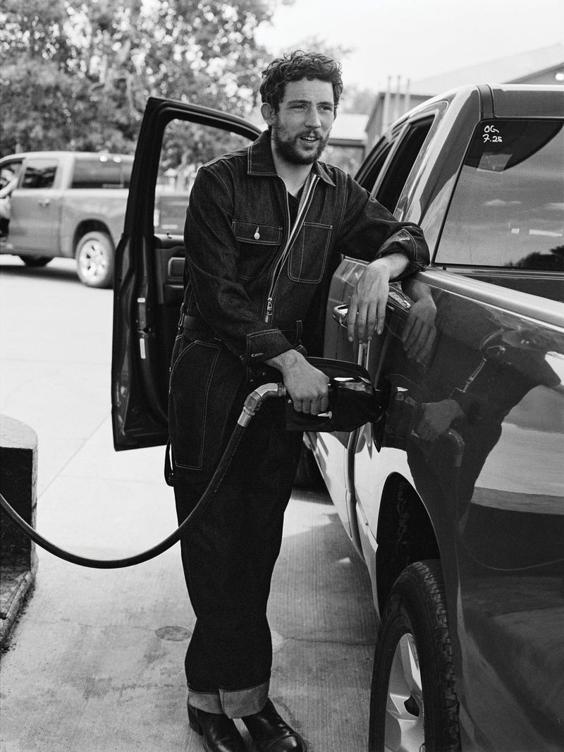 The New Outlaw (WSJ)