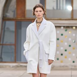 Bibi Breslin - Model Profile - Photos & latest news