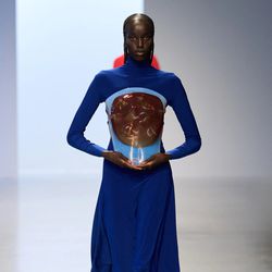 Nyaueth Riam - Model Profile - Photos & latest news