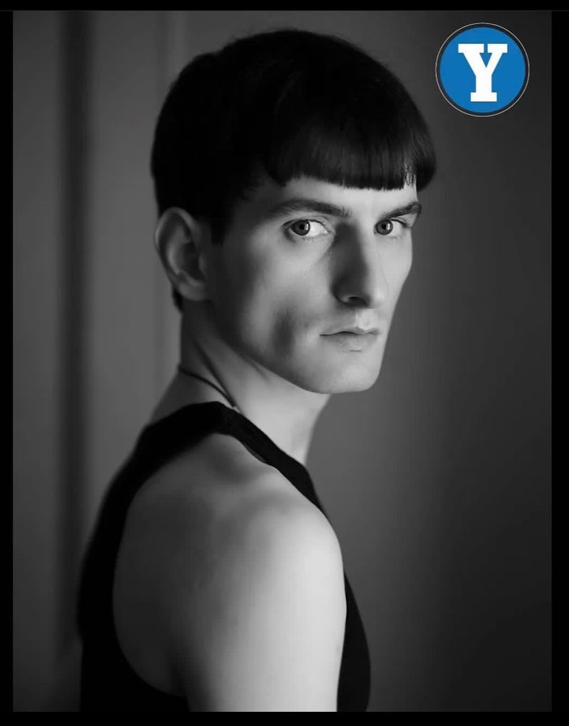 Gelston Avenue by Noah Addis (Yearbook Fanzine)