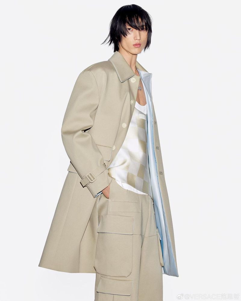 Versace Menswear Pre-Fall 2024 Lookbook (Versace)