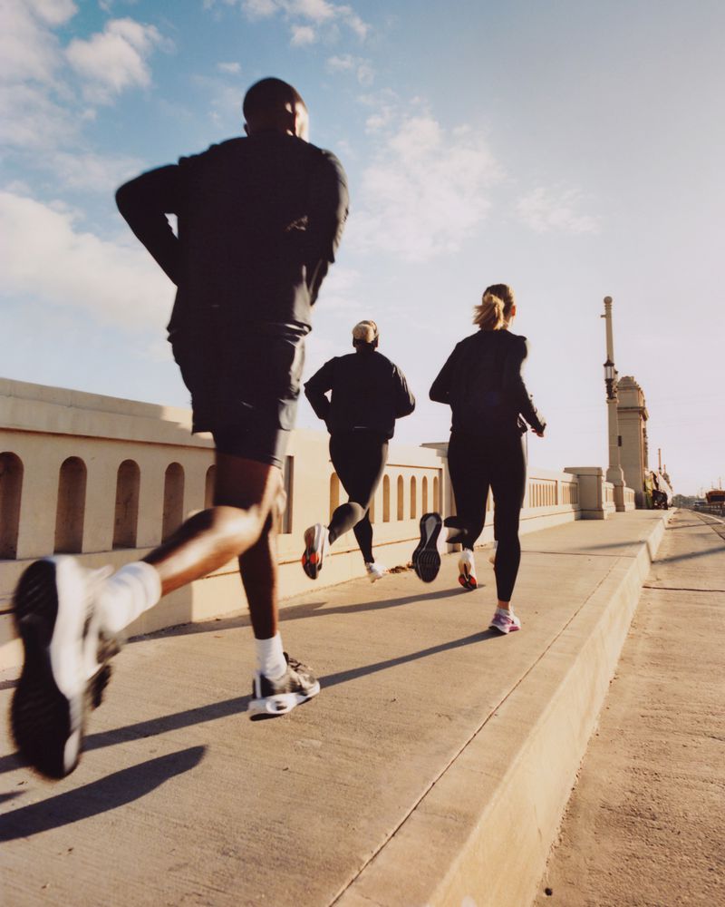 Nike Running Los Angeles Campaign (Nike)